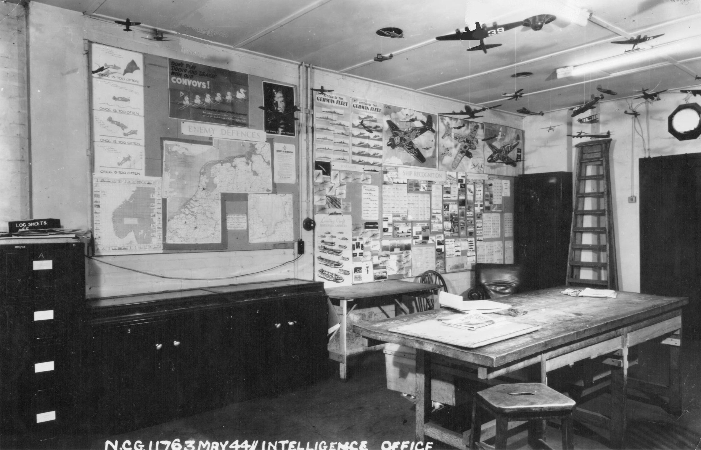 1943-1945 – North Coates Flying Club