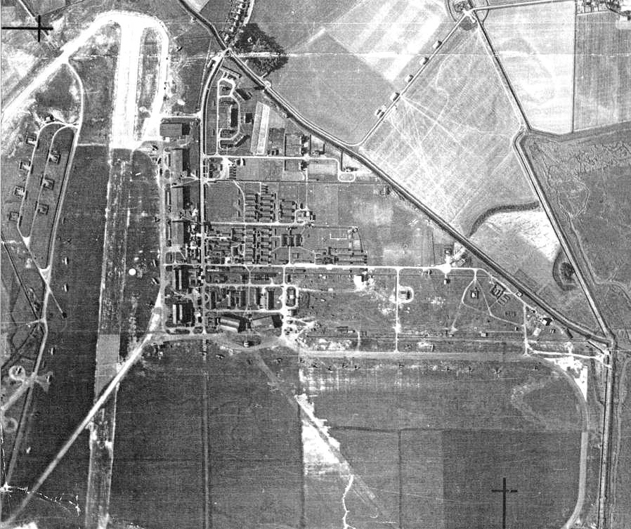 1943-1945 – North Coates Flying Club