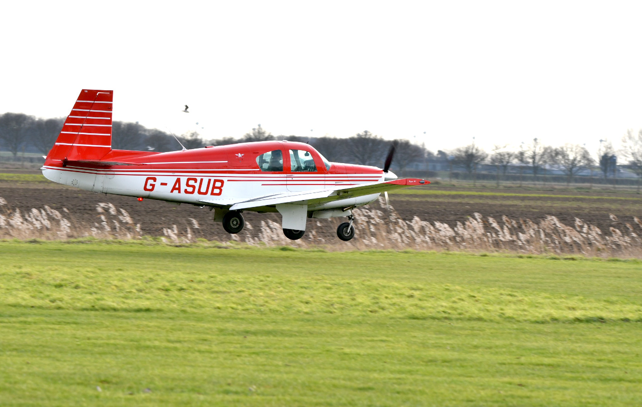 Resident Aircraft – North Coates Flying Club